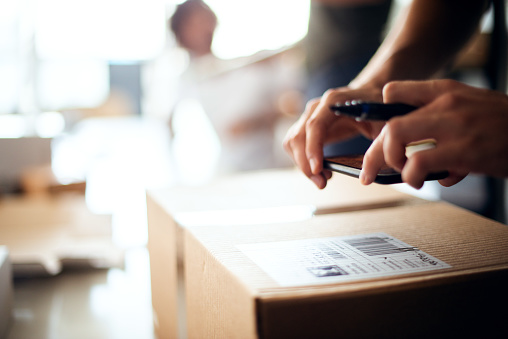 Are Your Packages Often Lost? Shopify Tracking Experts Lock the Package ...
